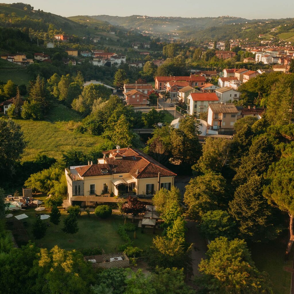 Unterkunft - Hotel - LANGHE - Langhe